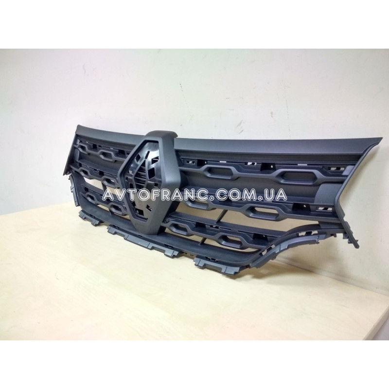 Решітка бампера верхня Renault Duster 2 (2018-...) Оригінал 623107596R