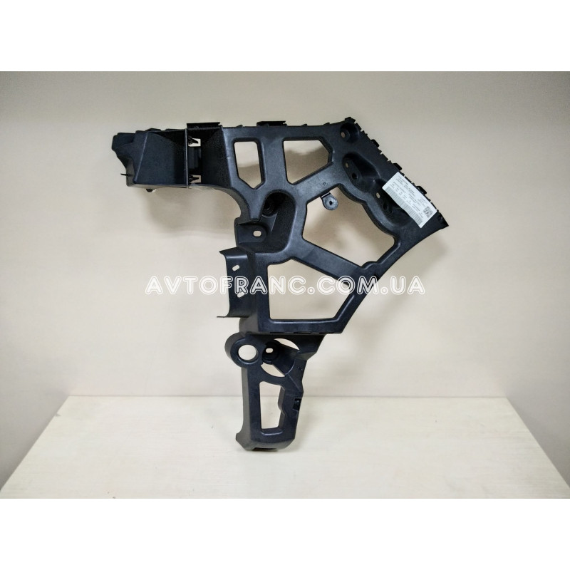 Кронштейн заднього бампера правий Renault Megane 3 (2009-2016) хетчбек ...