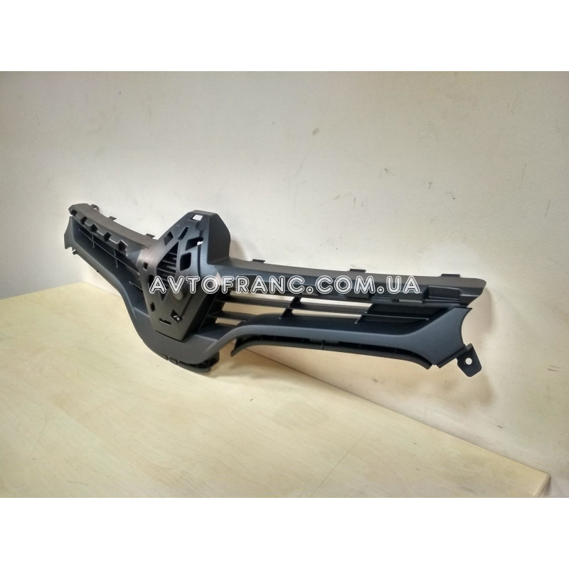 Решітка бампера верхня Renault Megane 3 (2013-2016) Оригінал 623101286R