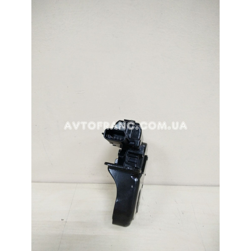 Замок багажника Renault Megane 3 (2009-2016) Оригінал 905039428R